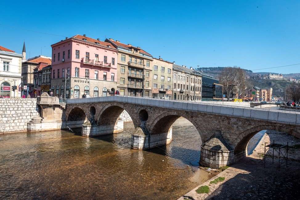 Mostovi koji se zgledaju | ARHIV STAV
